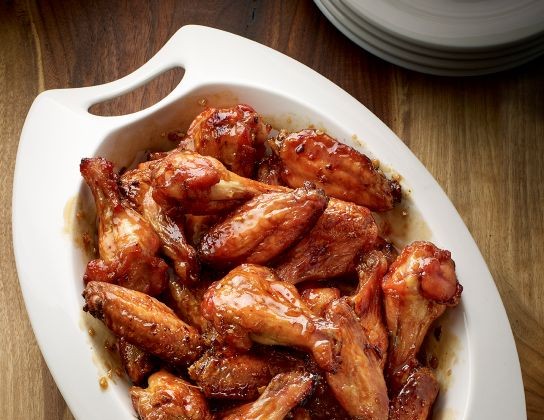 Maple Garlic Chicken Wings | Foodland Ontario